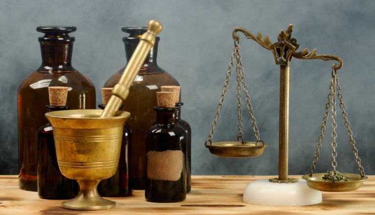 Historia de la Química: Etapas, orgánica, inorgánica y más